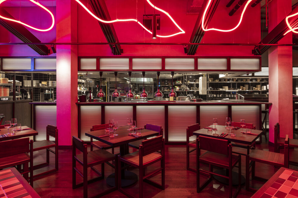 Hawkerboi — Mitchell & EadesMitchell & Eades